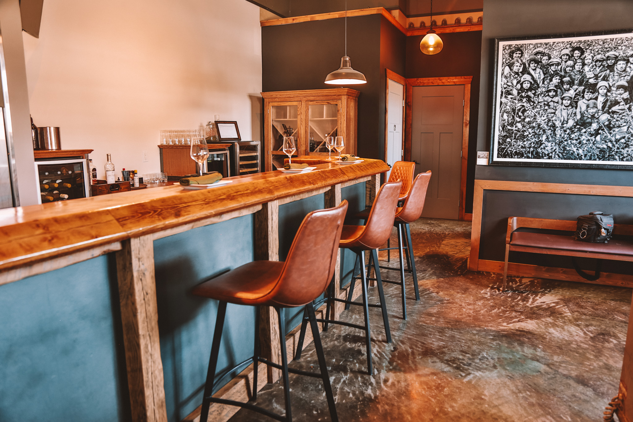 OneMore Restaurant – Where global inspiration meets local devotion.